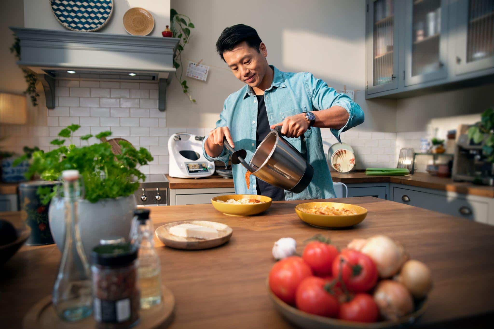 5 Avantages d'Utiliser un Robot Culinaire Intelligent pour Préparer une ...